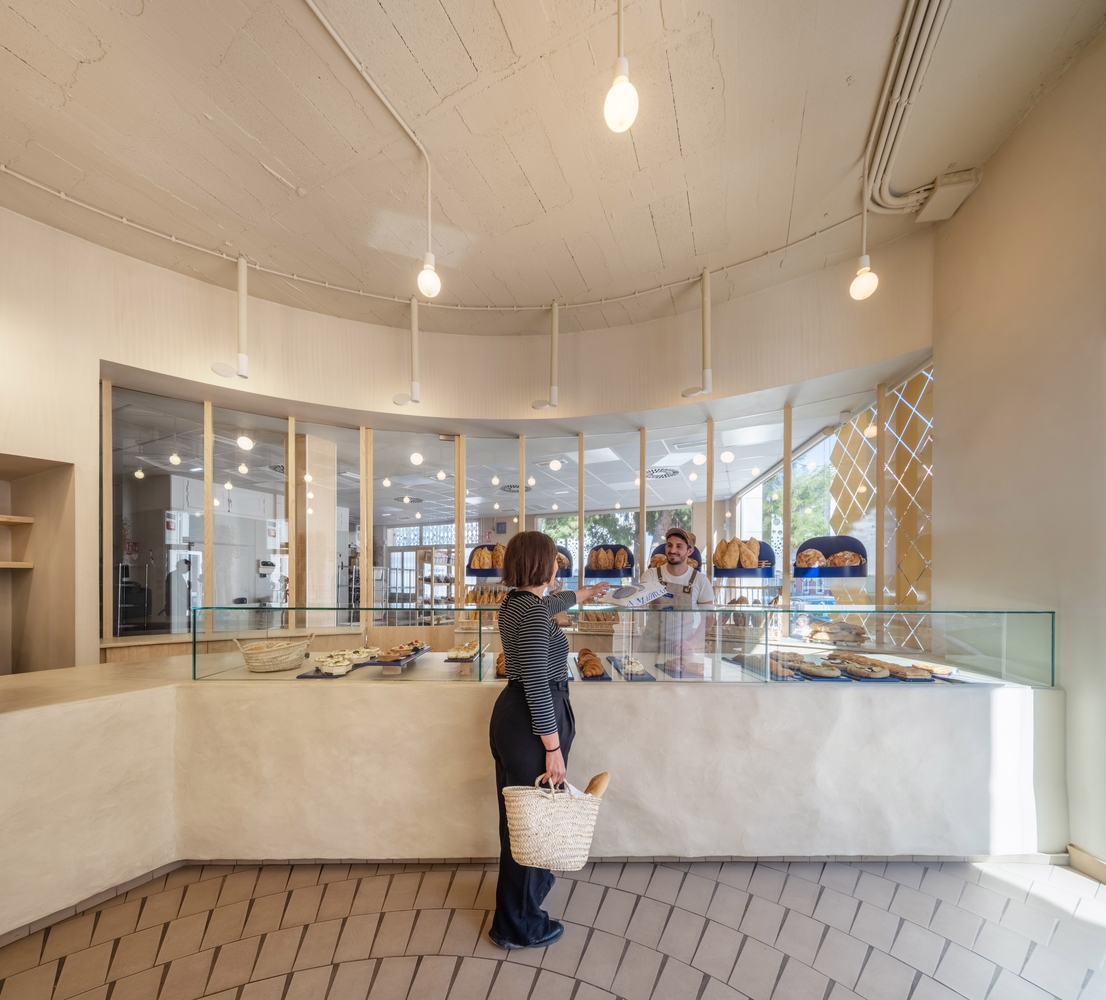 Modern Bakery Design: A Case Study of Javier Moreno Bakery by Laura ...