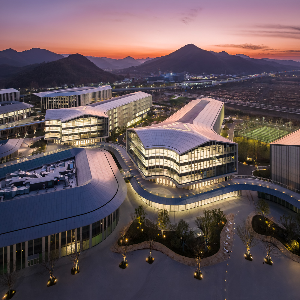 Future Office Park Design: Hangzhou Alibaba DAMO Nanhu Industry Park by ...