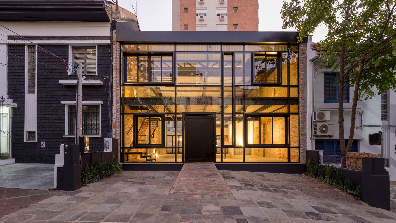 Contemporary Commercial Architecture Renovation: A Case Study of New ...