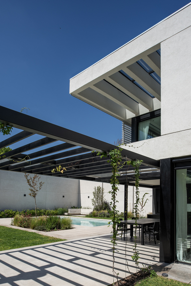 Redefining Urban Living: Modern Urban House Design at SD28 House by ...