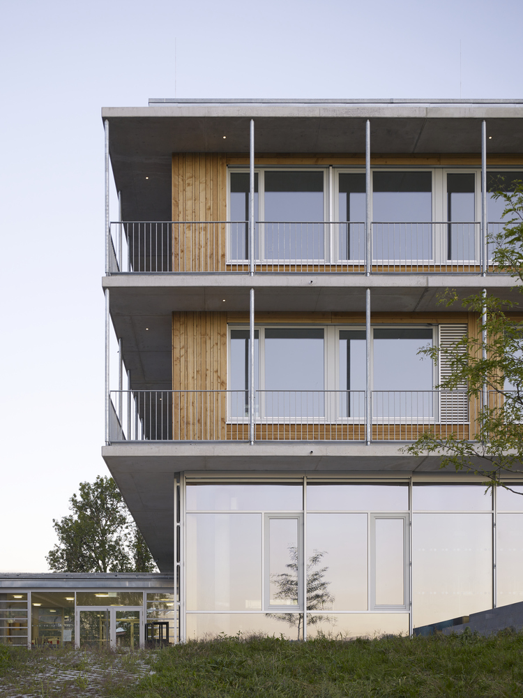 Modern School Architecture: A Detailed Look at the Secondary School in ...