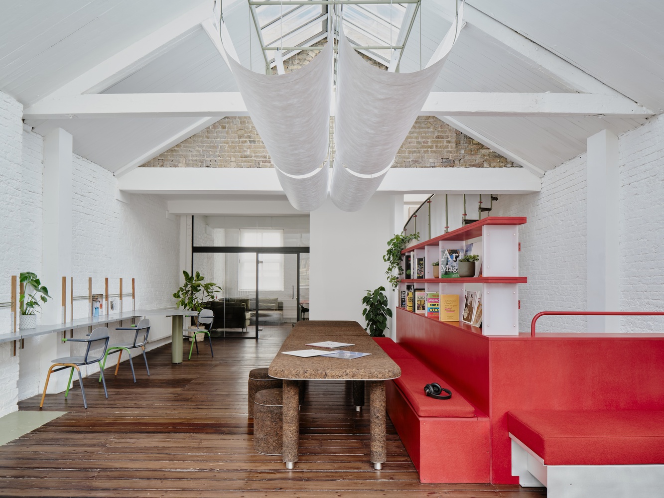 Bespoke Office Design: Transforming Spaces for Creativity and ...