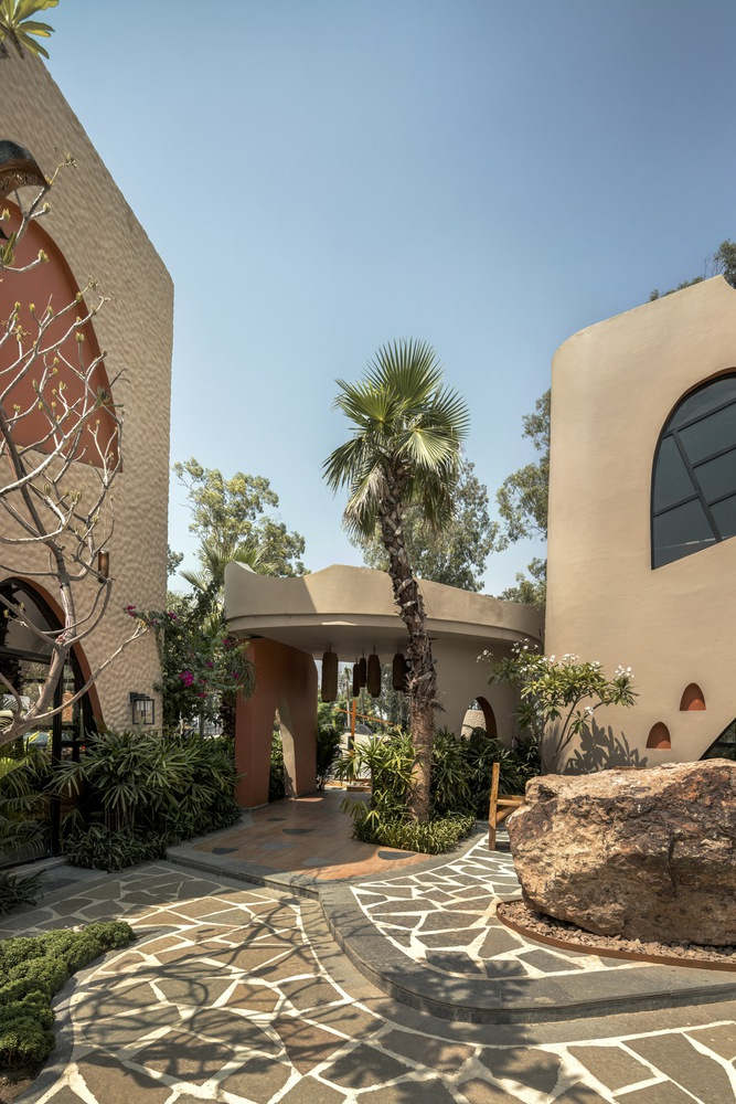 Luxury Resort Architecture: A Case Study of Rzekka Resort by Planet ...