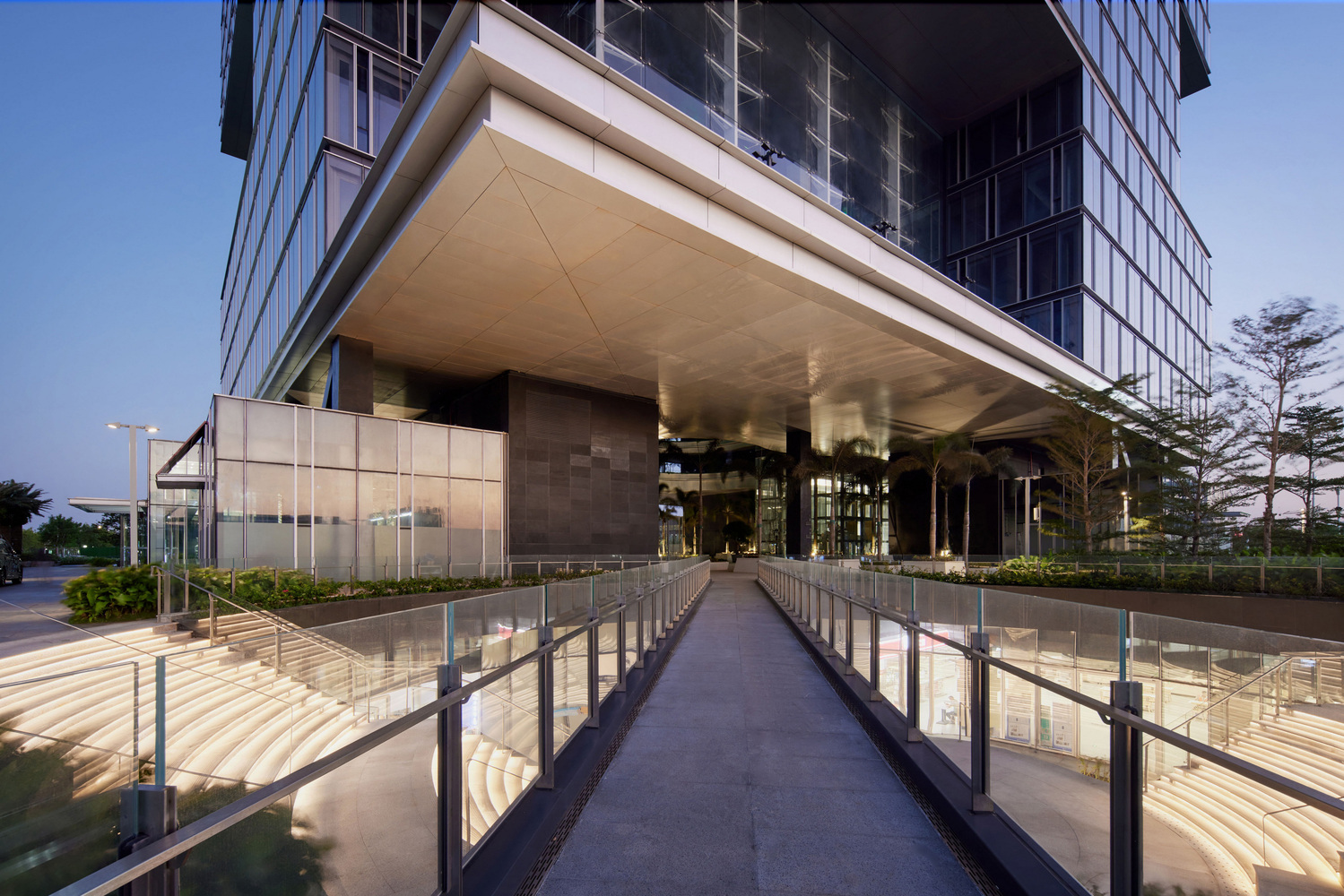 The Hainan Energy Trading Building: A Marvel of Sustainable High-Rise ...