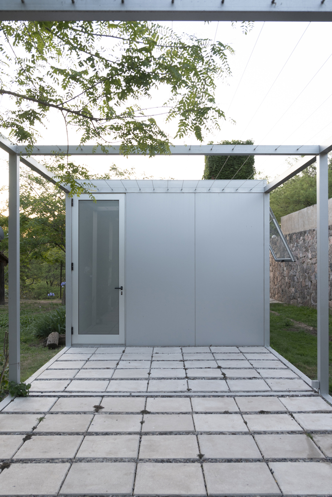3x3x3 Pavilion: A Modular Steel Pavilion Design by Esteras Perrote ...
