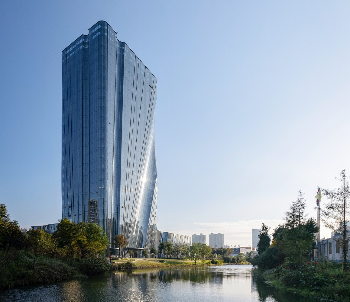 Ruian Qiaomao Tower: A Beacon of Innovation and Speed | Office Building ...