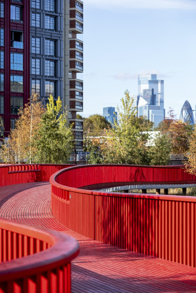 Canada Water Pedestrian Boardwalk: A Sustainable Design by Asif Khan ...