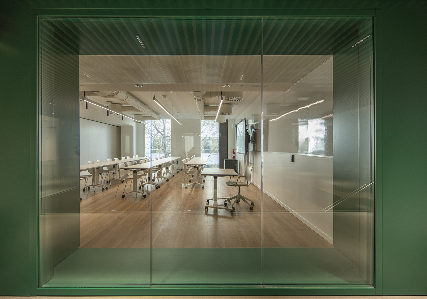 TBS School in Barcelona: A Beacon of Sustainable Educational ...