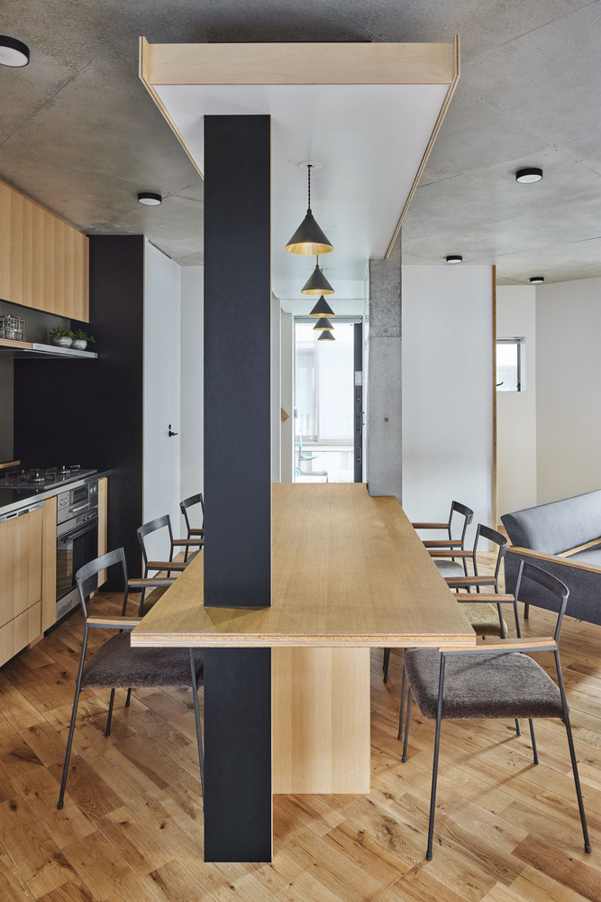 Lattice Shelf Architecture Design: A Nostalgic Grid House by Yasutaka ...