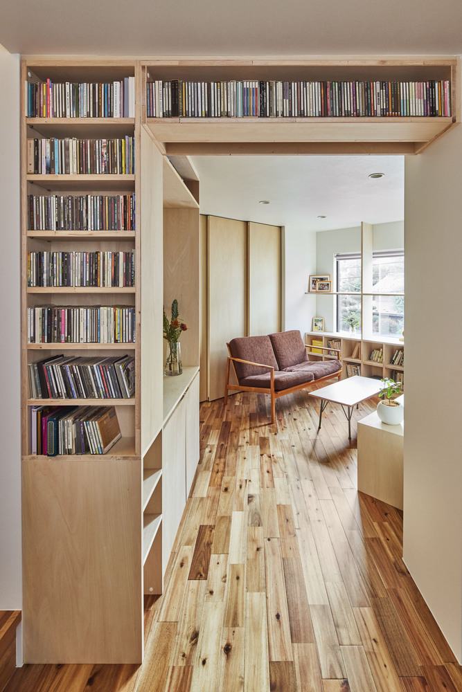 Lattice Shelf Architecture Design: A Nostalgic Grid House by Yasutaka ...