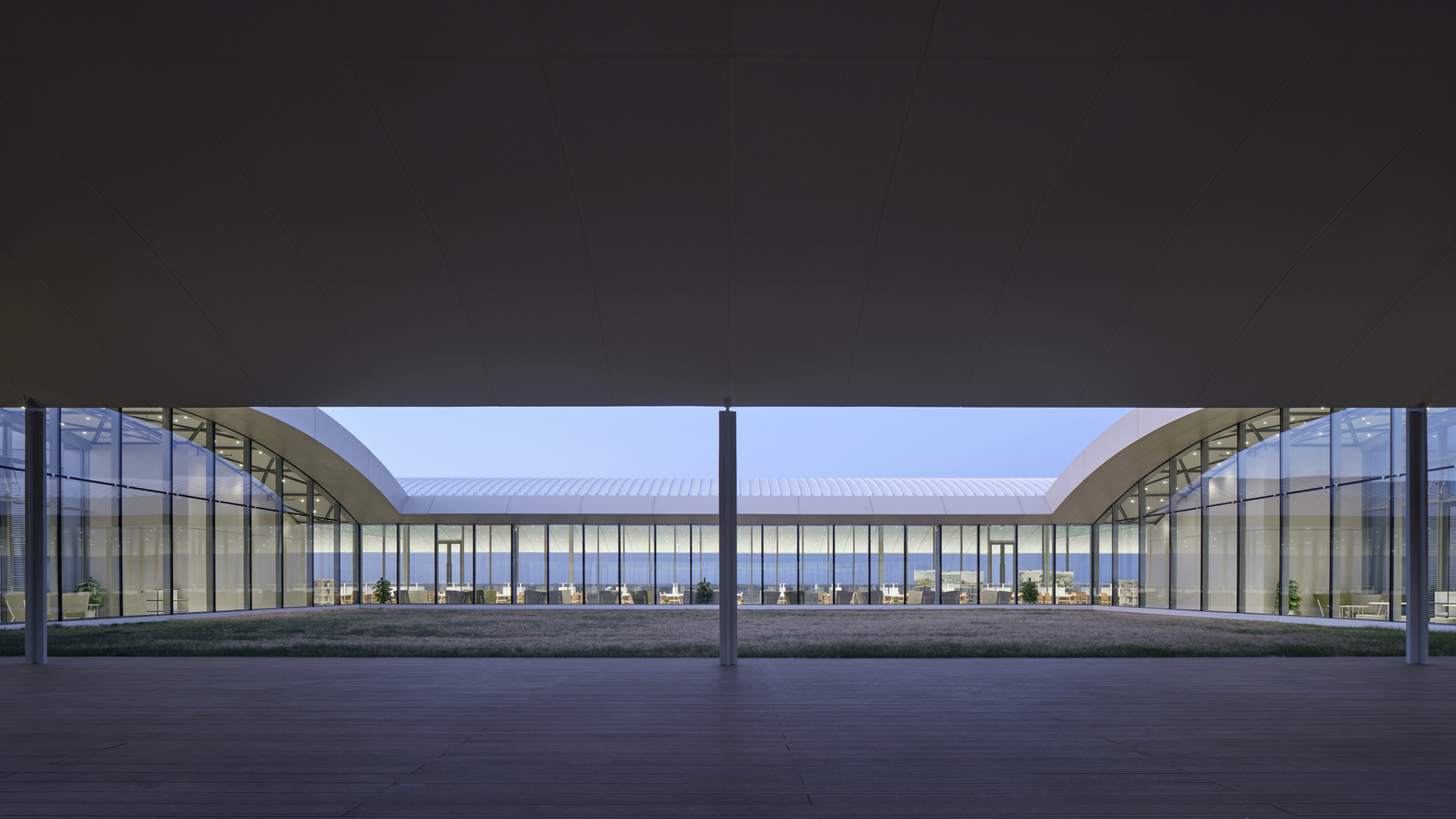 Modern Library Architecture: The Innovative Design of CAUC’s New ...