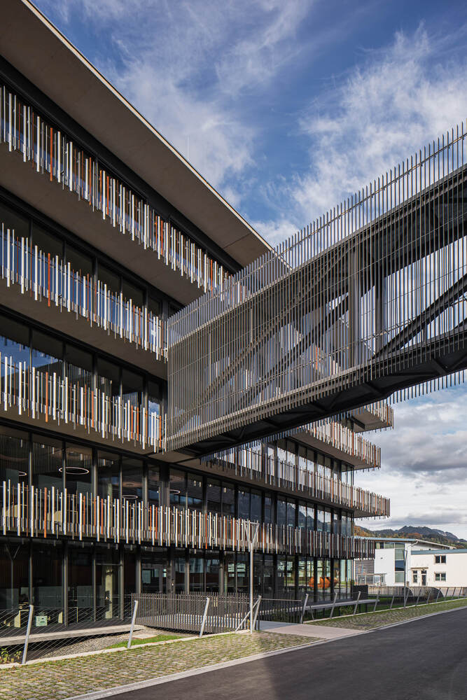 Sustainable Office Building Design in Austria: AM INN by LORENZATELIERS ...