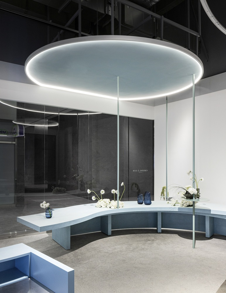 Architectural Retail Design of the Cheongasam Flowers Shop by RVMN ...