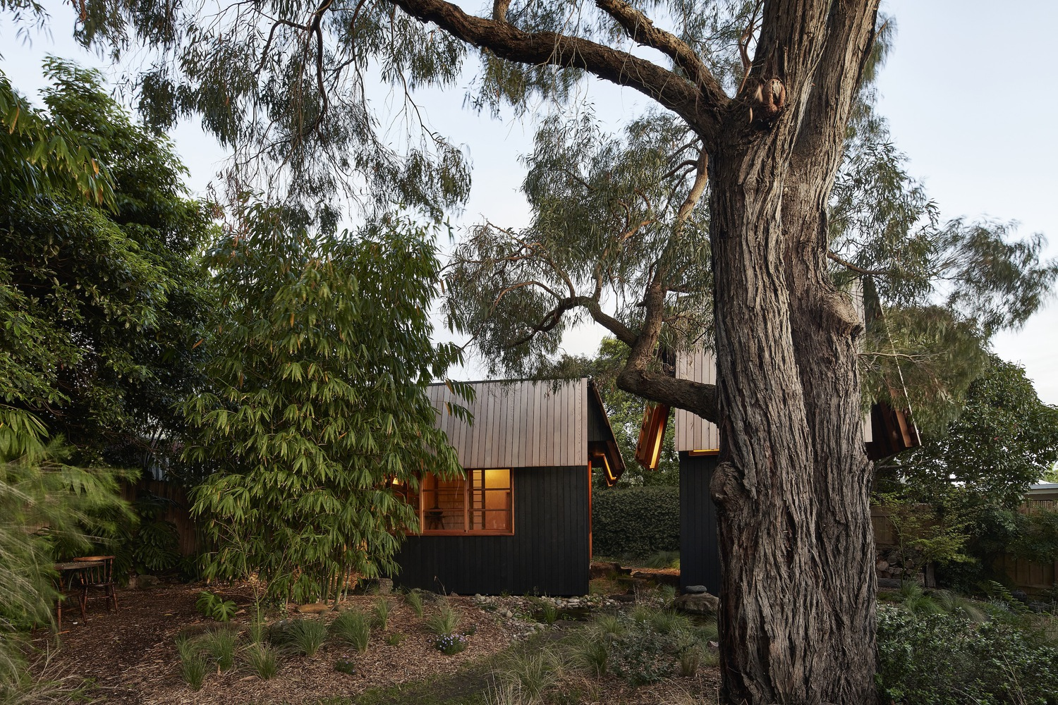 Ember House: A Masterpiece in Modern Studio Architecture | Architecture ...