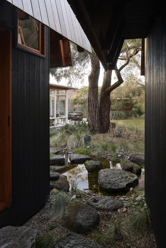 Ember House: A Masterpiece in Modern Studio Architecture | Architecture ...