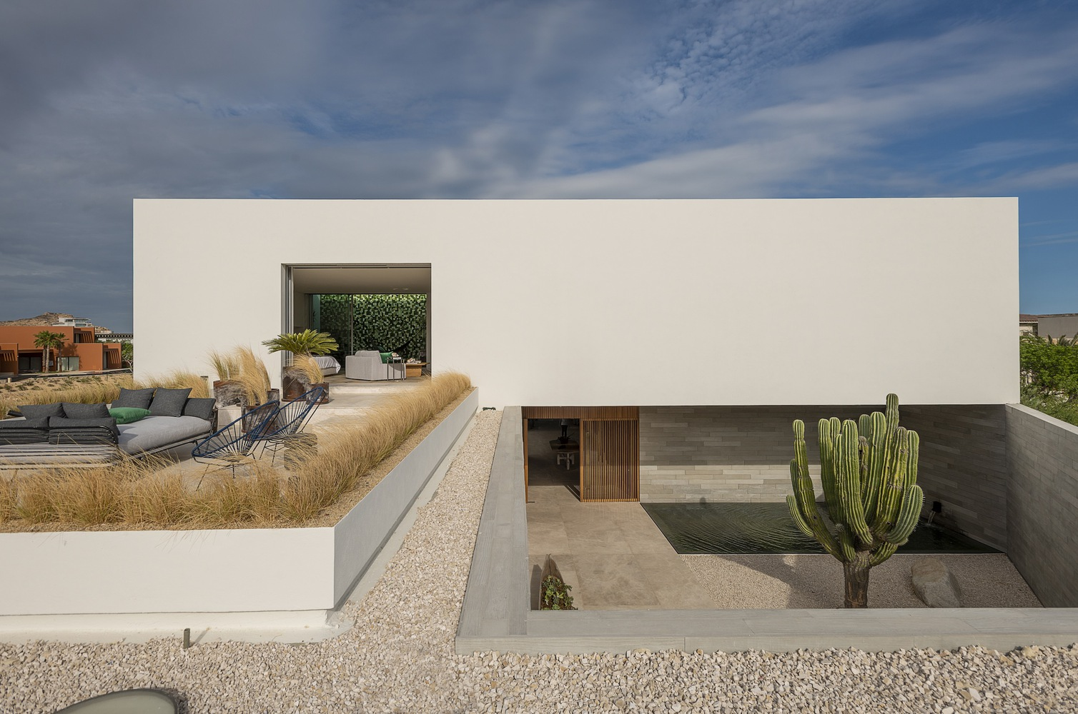 Rammed Earth Architecture in Coastal Homes: IMA House by Ezequiel Farca Studio | Residential ...
