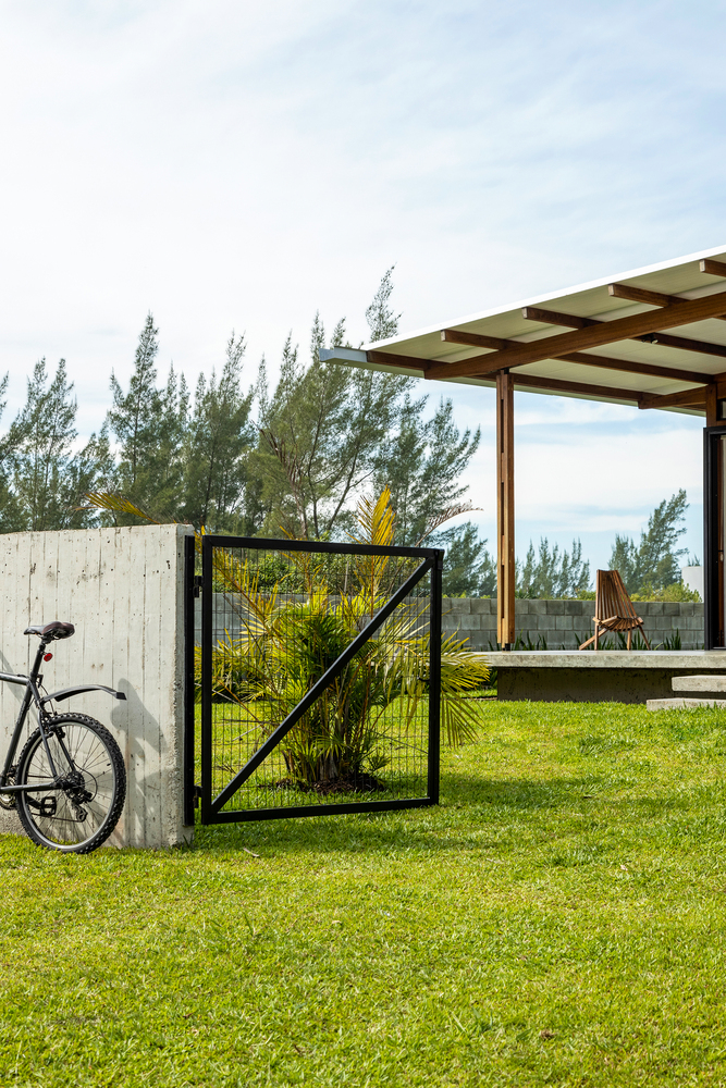 Compact Modern House Design: The 3X4 House | Housing Story