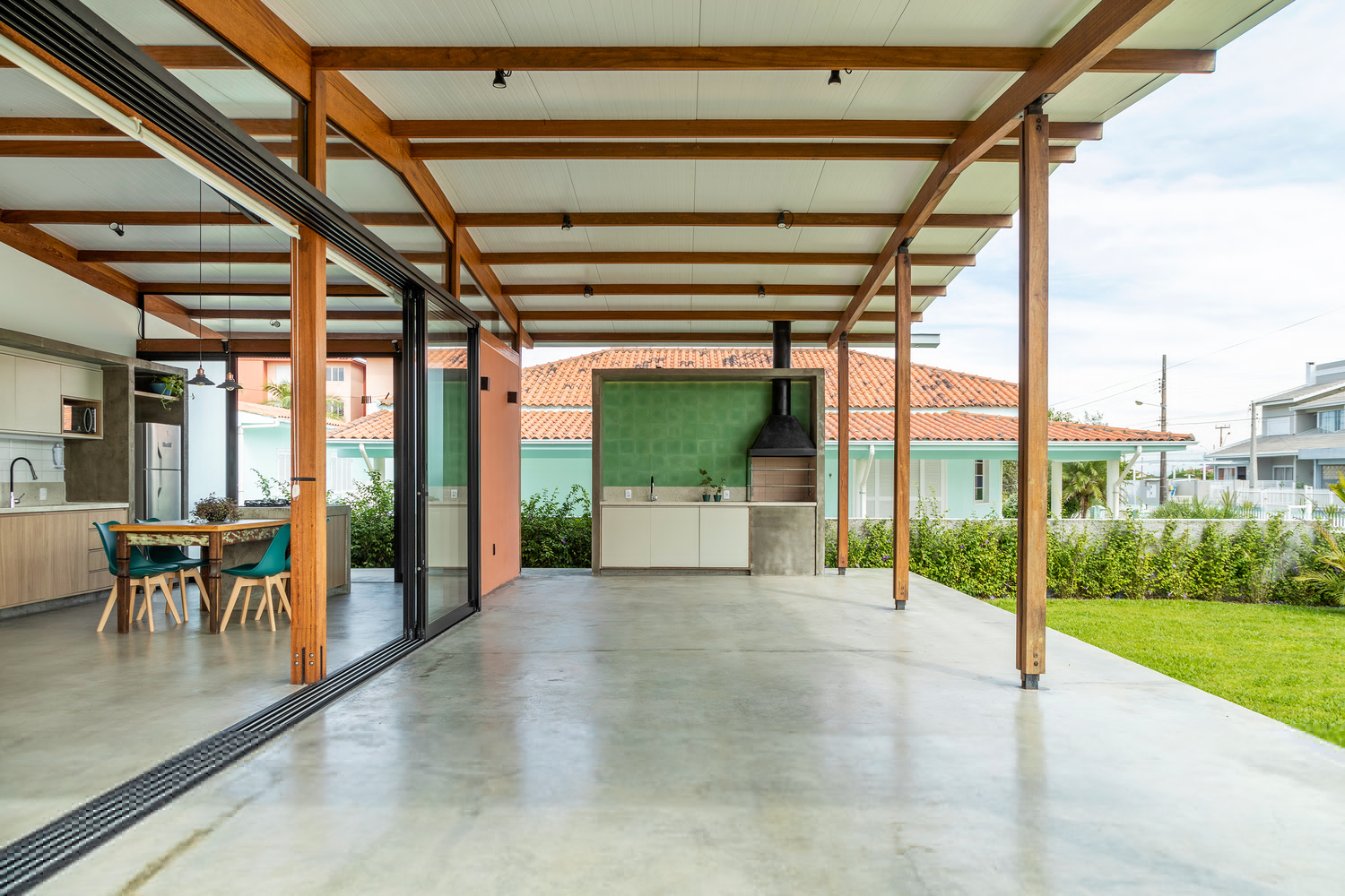 Compact Modern House Design: The 3X4 House | Housing Story