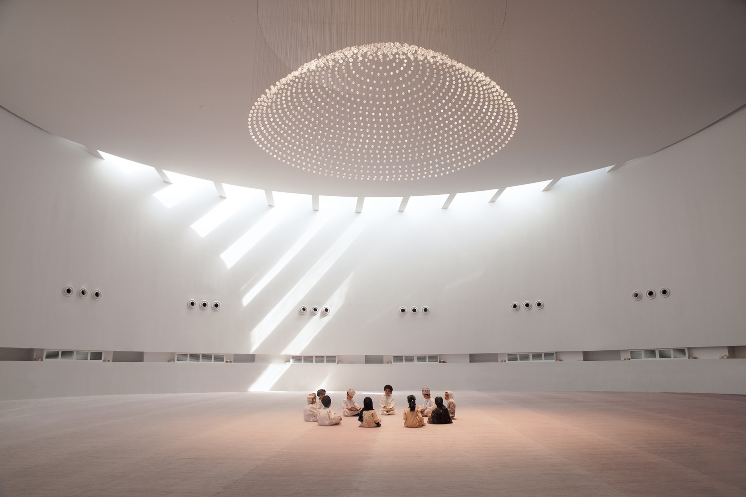 Omani Mosque Architecture: A Harmonious Fusion of Tradition and Innovation | Architecture Story