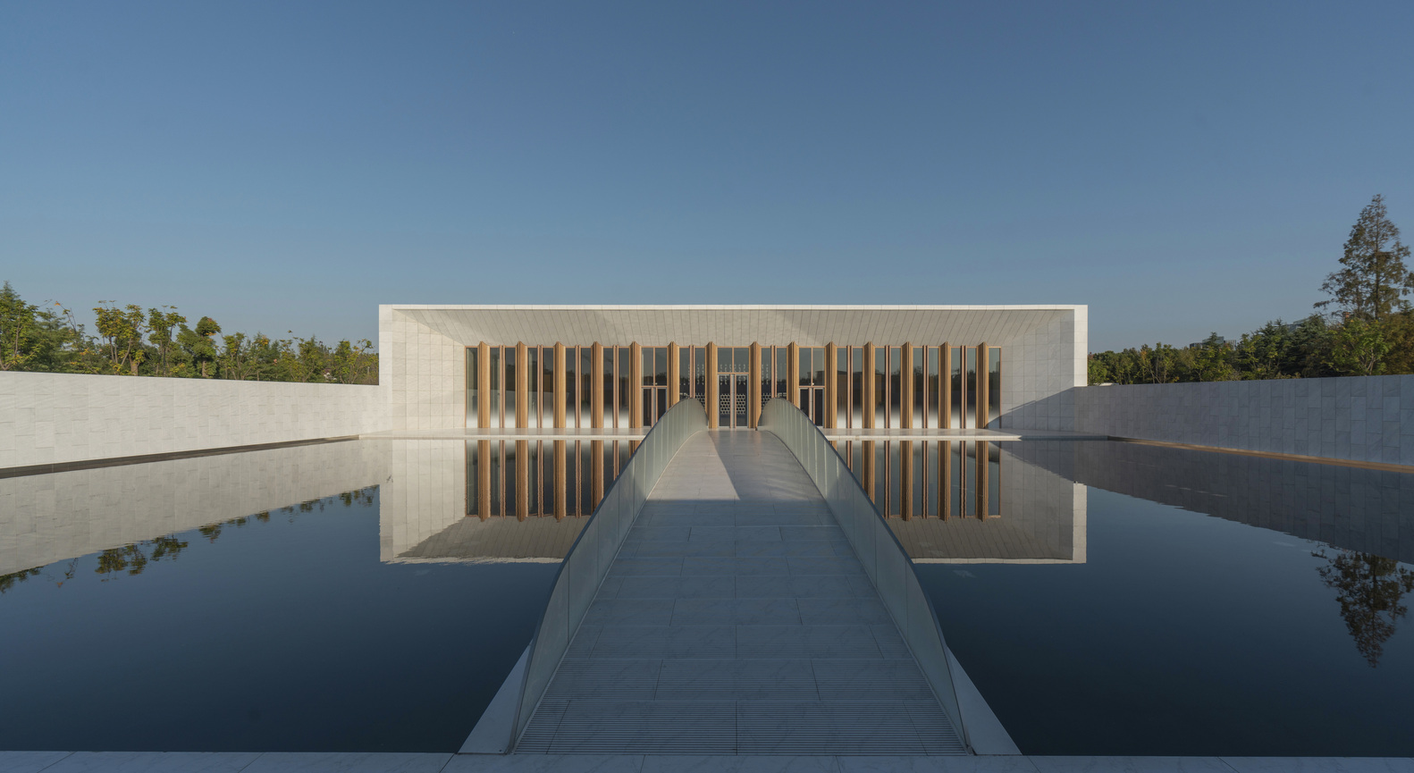 Yanzi Memorial Hall Architecture: A Modern Tribute to Traditional ...