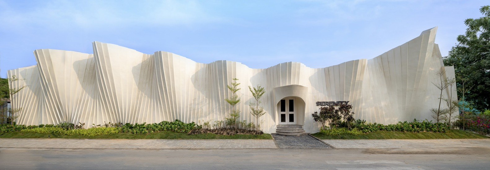 The Showcase Architecture Design: A Fusion of Innovation and Urban ...