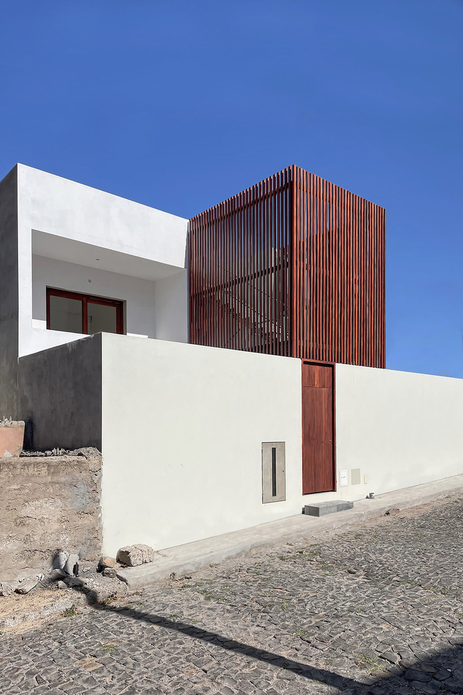 Slat House: Redefining Collective Housing in Mindelo, Cape Verde ...
