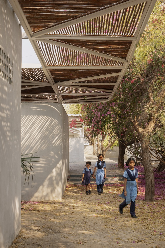 Transforming Rural Education: Talaricheruvu Rural School Design in ...