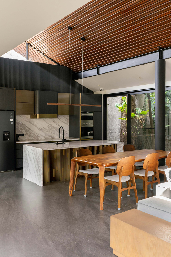 WO House Indonesia: Modern Tropical Interior Design by Matter of ...