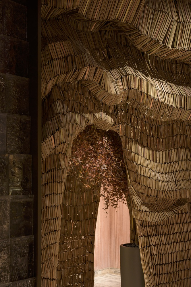 Organic Architecture Restaurant Design: Lucida Restaurant and Bar by ...