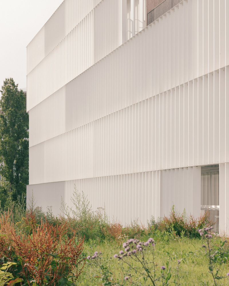 ESIEE Higher Education School in Pontoise, France by ValletdeMartinis ...