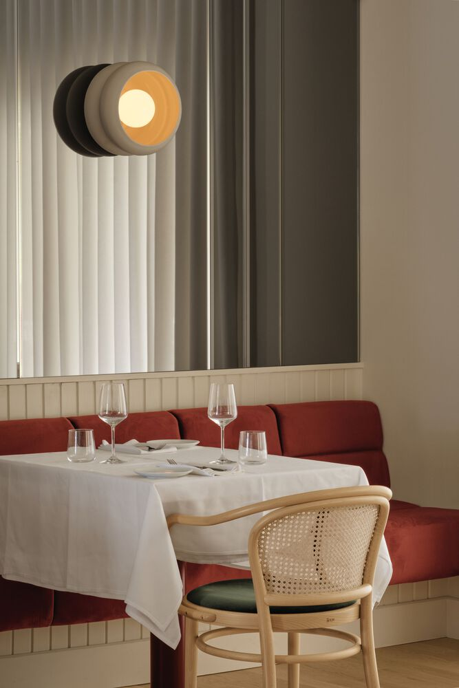Italian Restaurant Interior Design: Piatti Restaurant by Ivy Studio ...