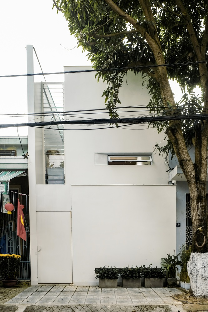 Green-Centric House Design: Bắp’s House by 90+2 Architects | Housing Story