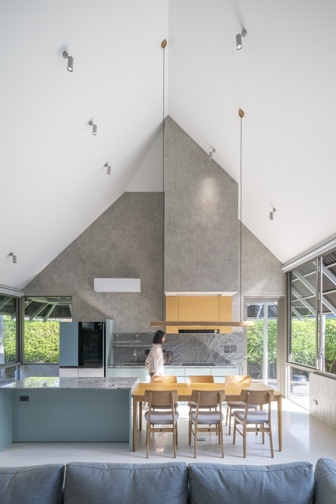 Sustainable Modern House Design in Thailand: Baan Meesook by VYN Studio | Architecture Story