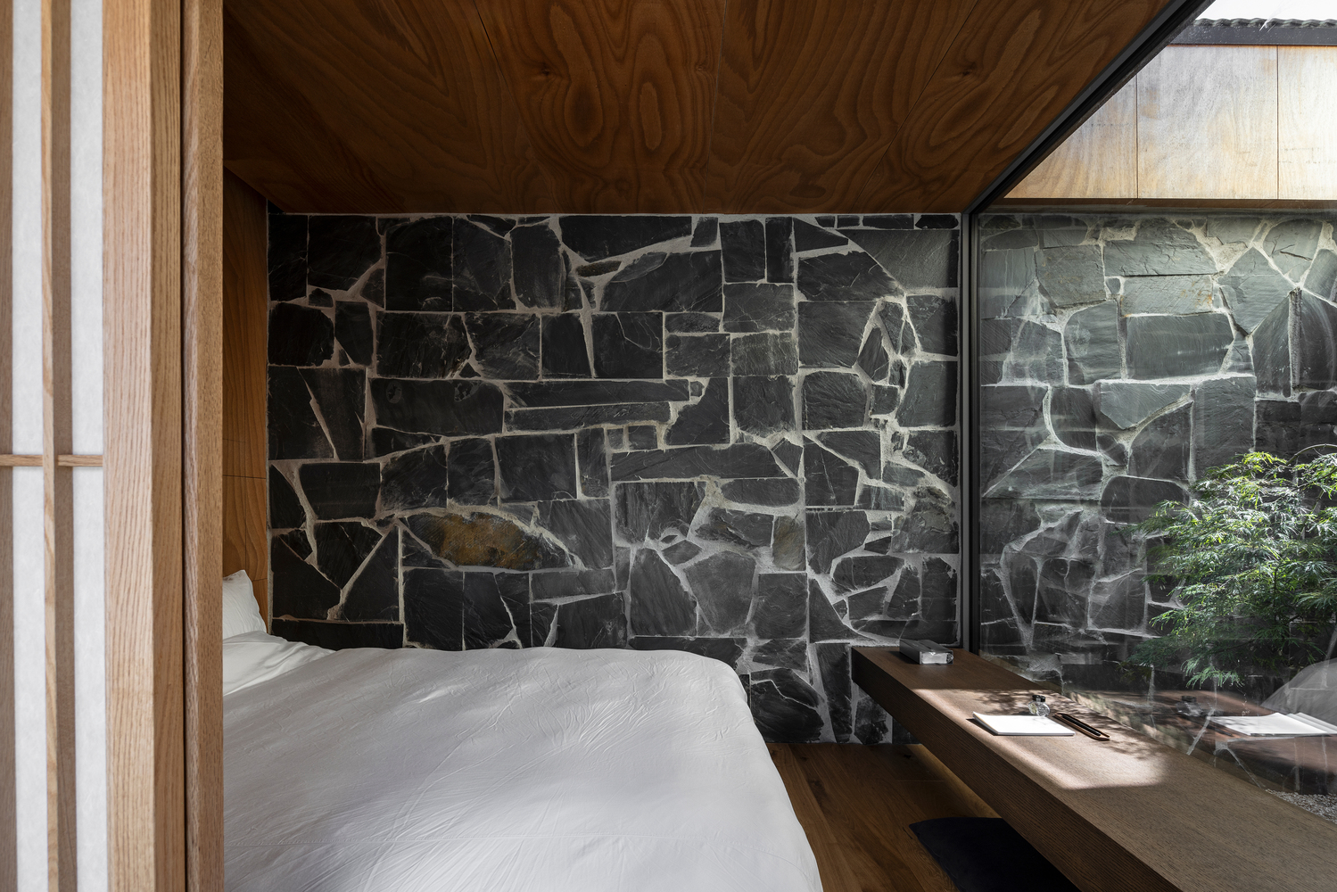 Modern Hanok Architecture: A Harmonious Blend of Tradition and ...