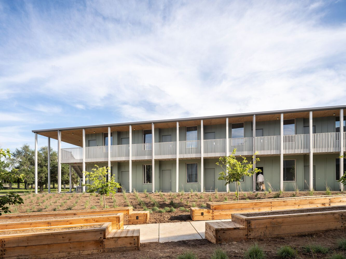 Senior Housing Design with Courtyard: Tiger Island Senior Apartments ...