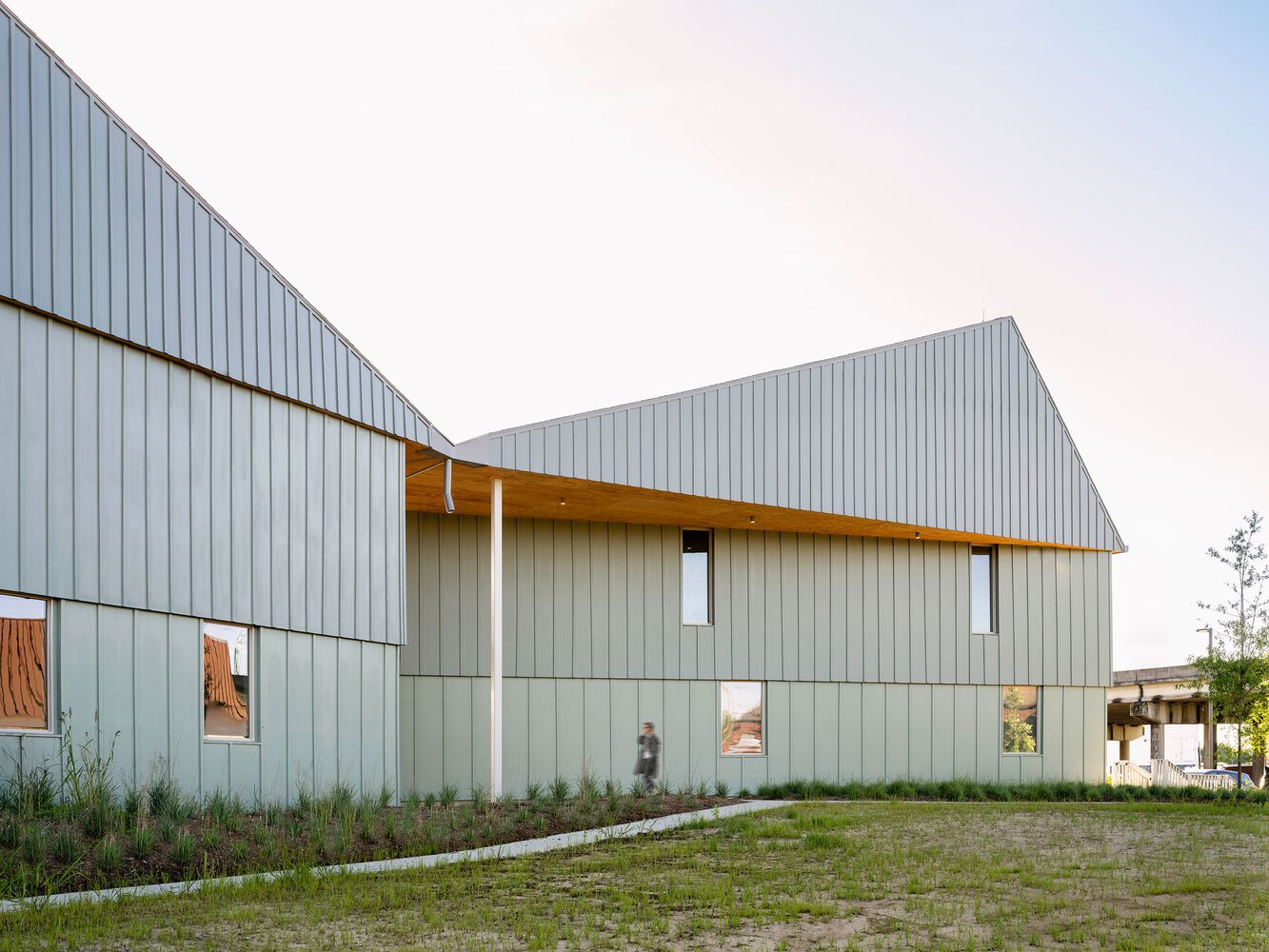 Senior Housing Design with Courtyard: Tiger Island Senior Apartments ...