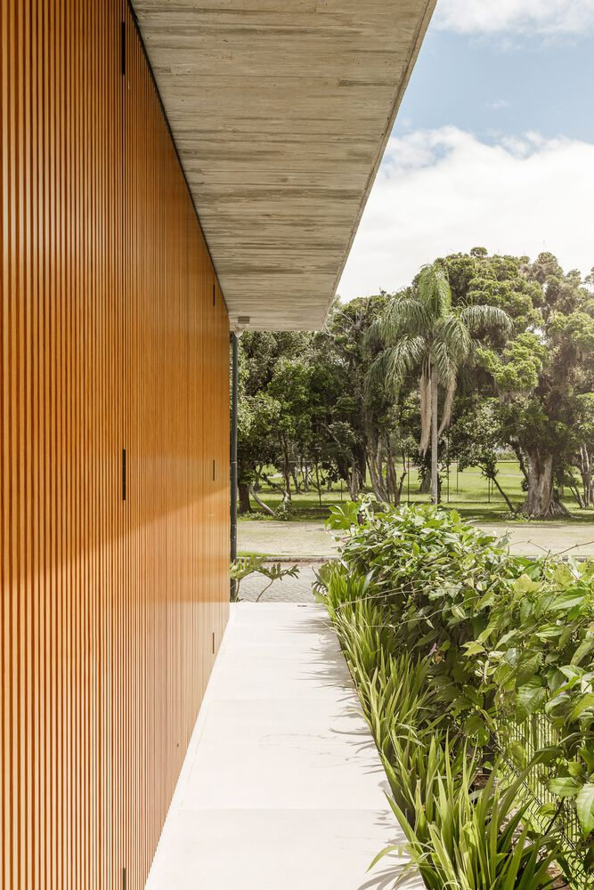 Contemporary Summer House Design: California House by Marchetti ...