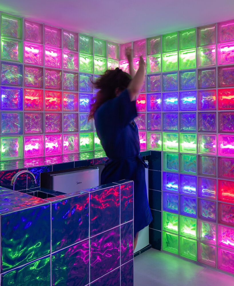 Accessible Motel Architecture: Nuu Auge Suite by Rodapé Arquitetura ...