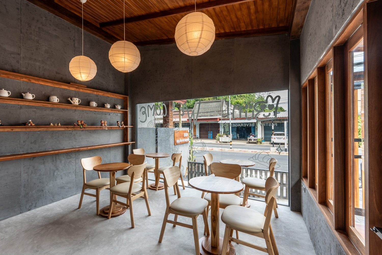 Minimalist Café Architecture in Thailand: Bun Pastry & Beverages by Architect Nonsense ...
