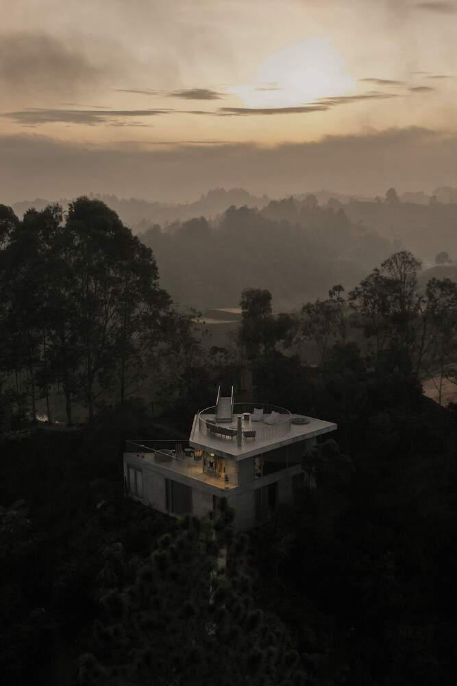 Modern Concrete House Design: Atelier Garcia’s Architectural ...