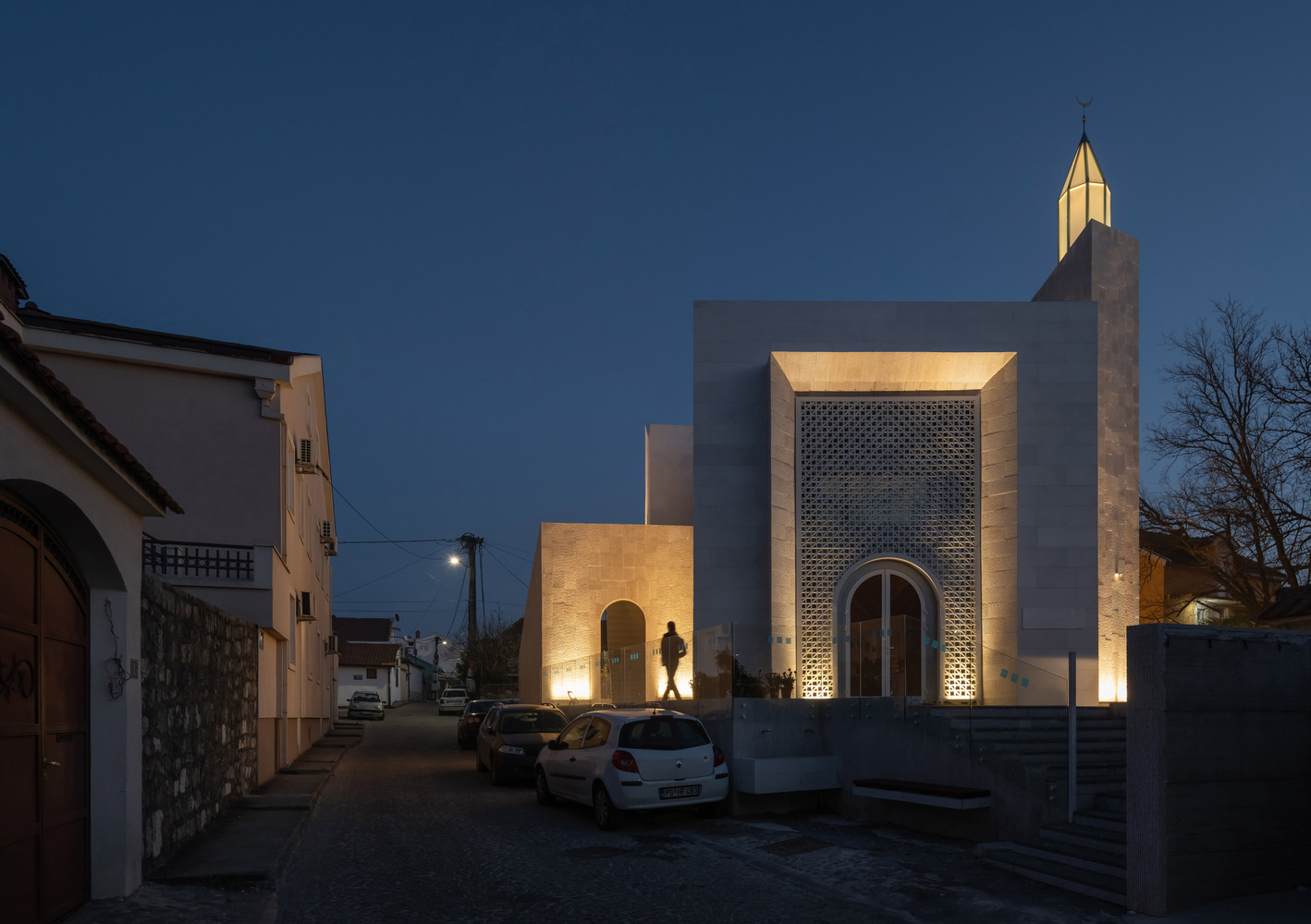 Modern Mosque Architecture: Hadrovića Mosque by ARHINGinženjering in ...