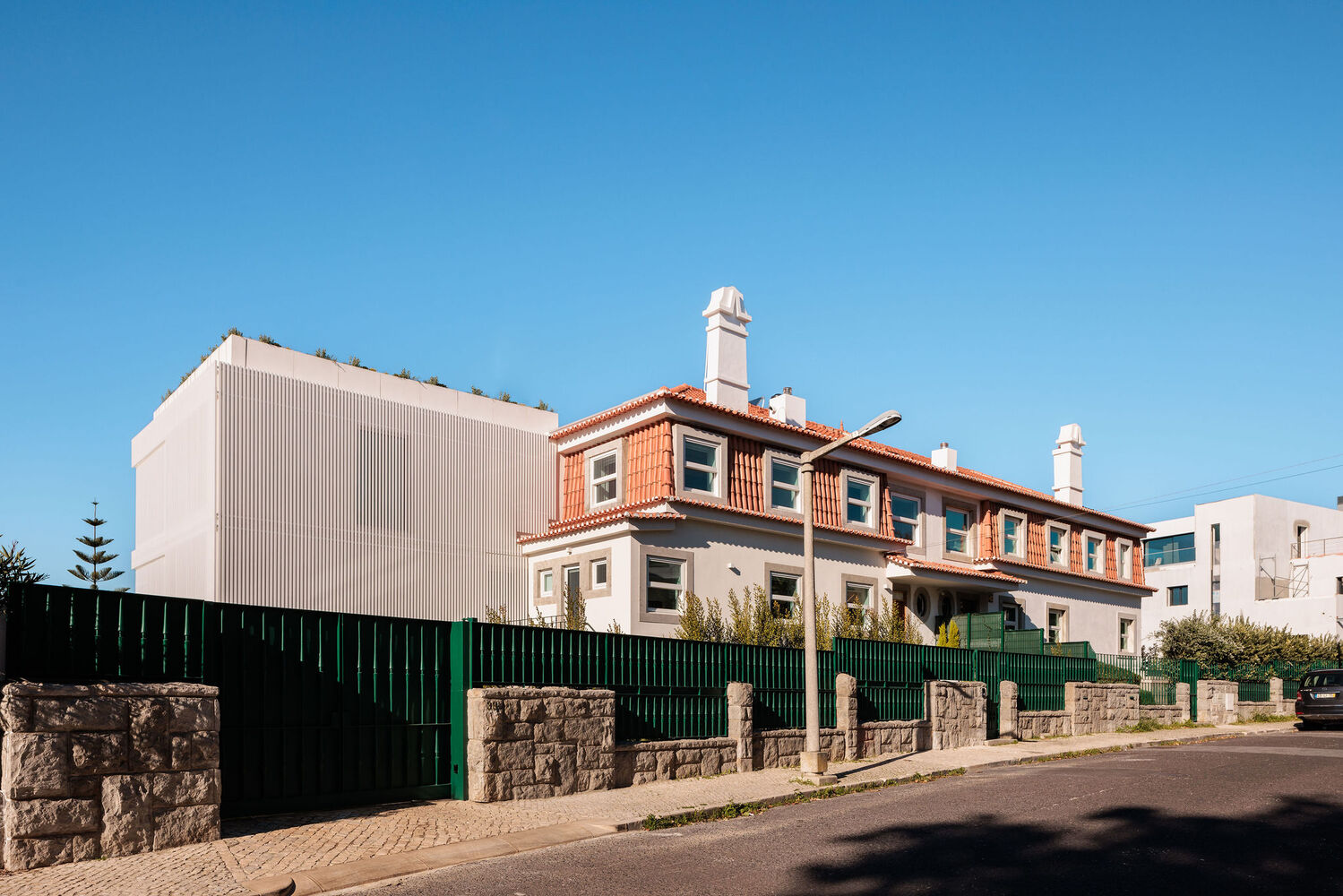 Restelo MGR House: A Modern Home Renovation That Blends Heritage with ...