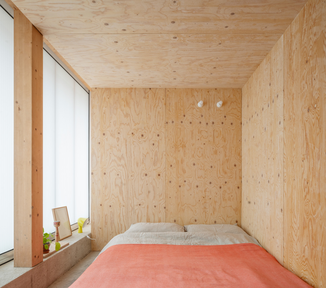 Barn Conversion Architecture: The Old Byre Home by Gianni Botsford Architects | Architecture Story