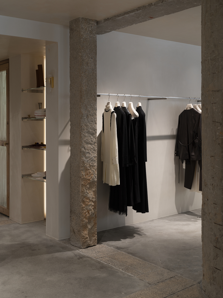 Retail Store Architecture Design: MSLAN Corner by Devolution in Xiamen | Architecture Story