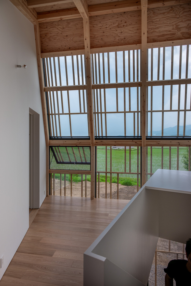 House W: A Net-Zero House Design by Florian Busch Architects ...