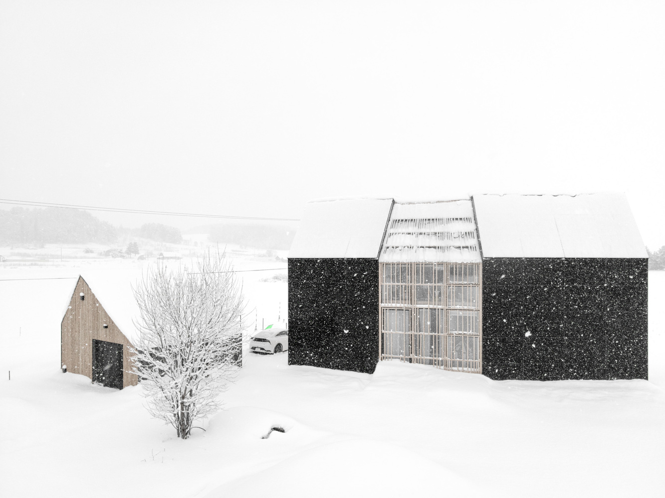 House W: A Net-Zero House Design by Florian Busch Architects ...