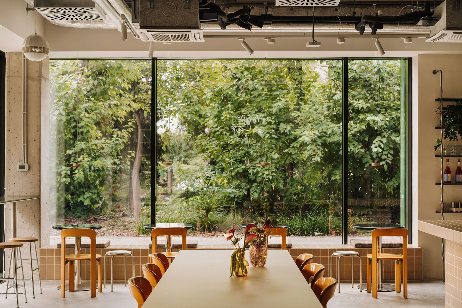 Helen Café by CUDO: A Multifunctional Café Inspired by Nature and ...