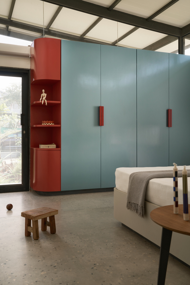 Pavilion House: A Modern Pavilion House Design Blending Nature and ...