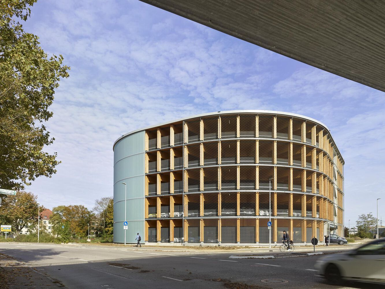 Wooden Parking Garage in Wendlingen: A Sustainable Landmark by Herrmann ...