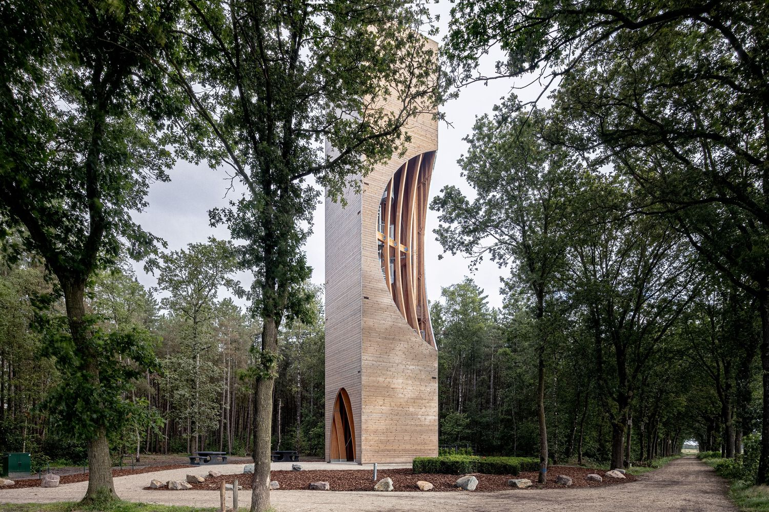 Watchtower Einderheide: A Sustainable Watchtower Design That Blends ...
